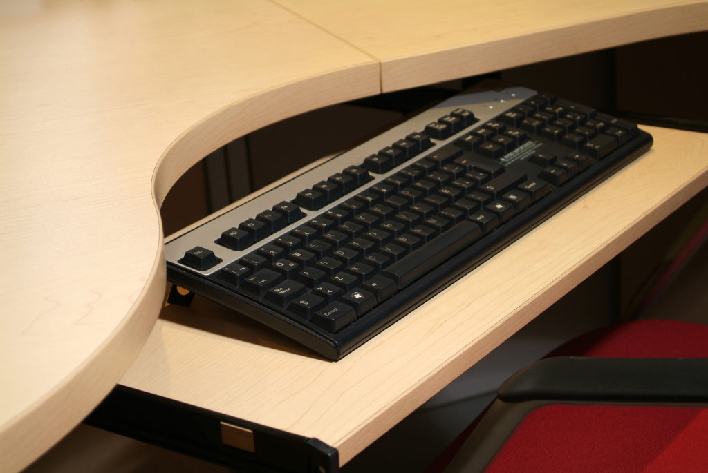 BASE PORTA CPU METALICO COLGANTE A1225